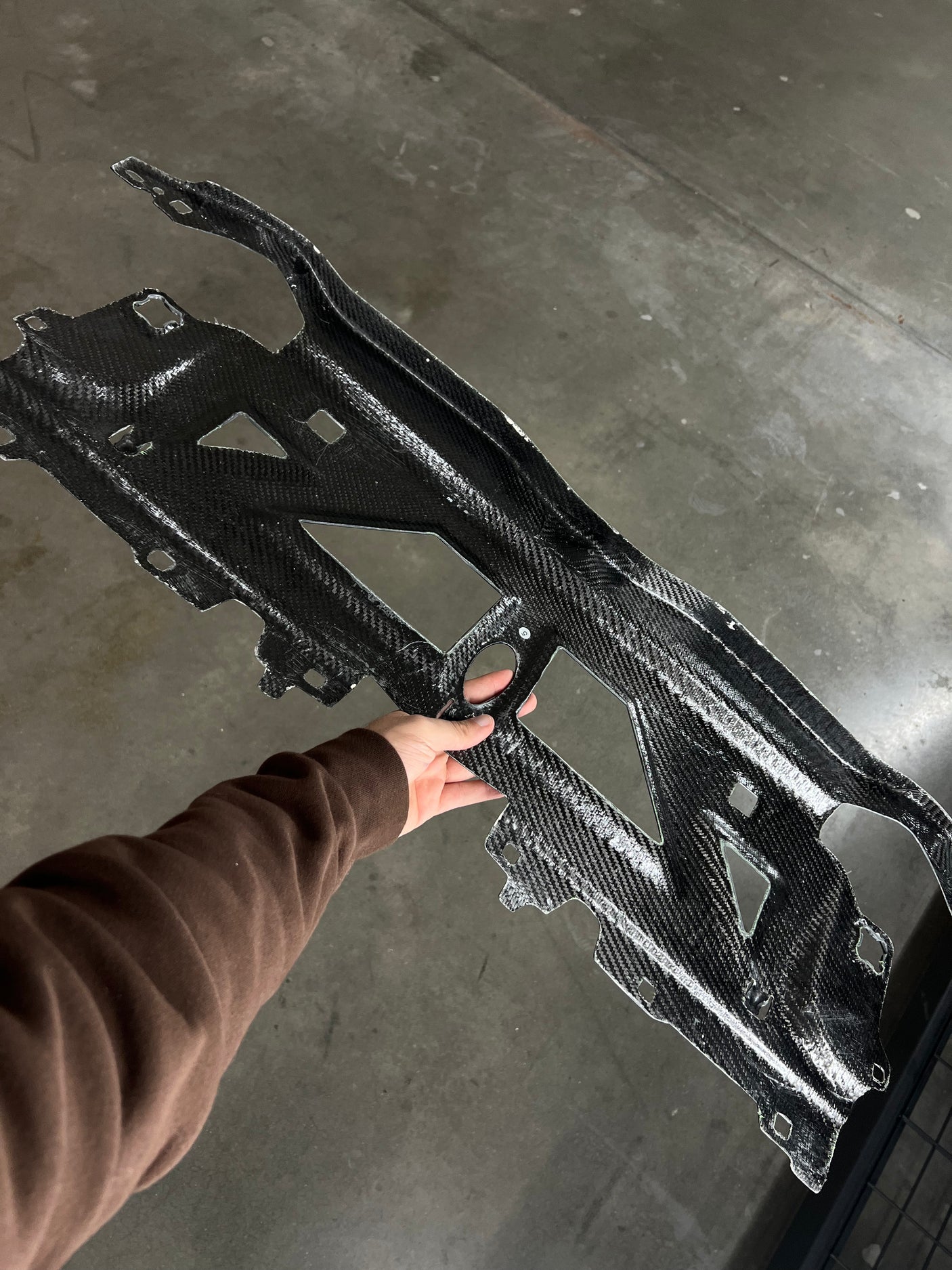 CARBON FIBER FRONT ENGINE BAY SHROUD FOR G80 / G82 / G87 BMW M3 M4 M2 ...